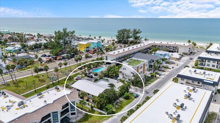 Sydersrest. Apt: B - Bradenton Beach, FL