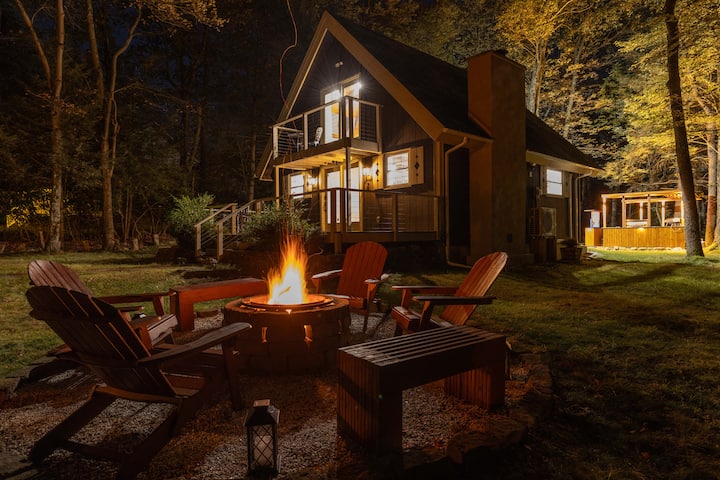 Amazing Chalet With Hot Tub Sauna Outdoor Kitchen! - Pennsylvania