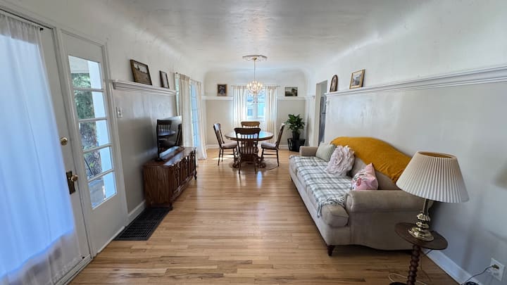Cozy Main Level House In Provo | Up To 5p - Provo, UT