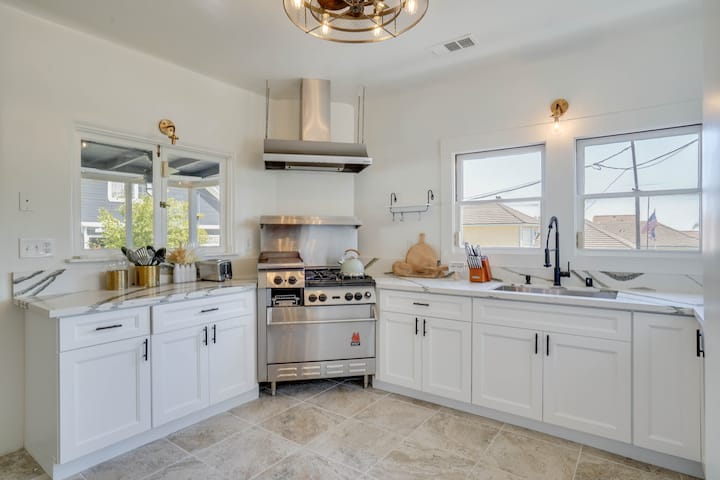 An Exquisite Vintage Rare Historical Ranch House! - Rancho Cucamonga, CA