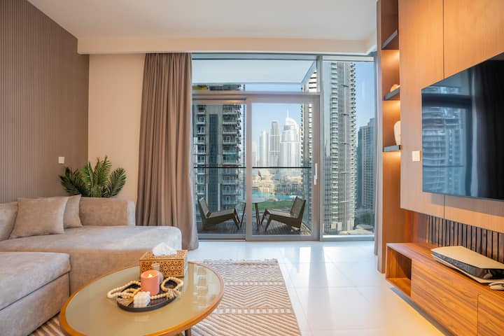 Iconic Full-view 2br | Ps5 + Free Parking - Dubai