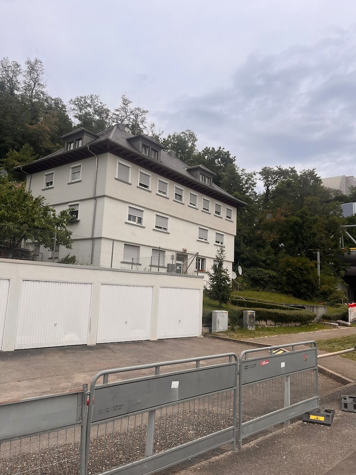 Neue Wunderschöne 3 Zimmer Unterkunft Nähe Wasen - Stuttgart