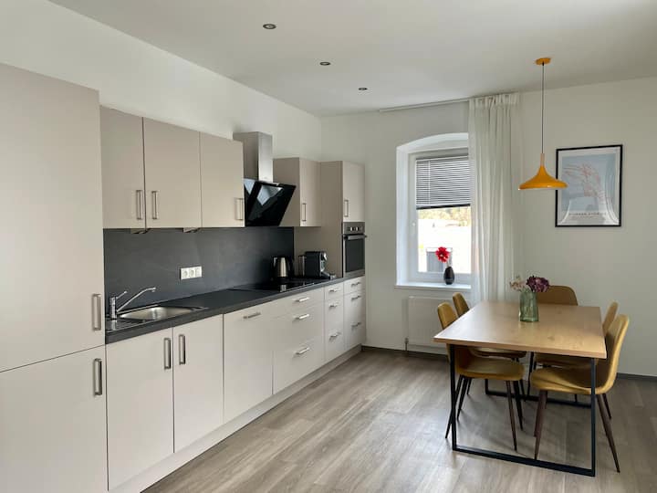 Gemütliches Apartment Mit Alpenpanorama - Wörgl