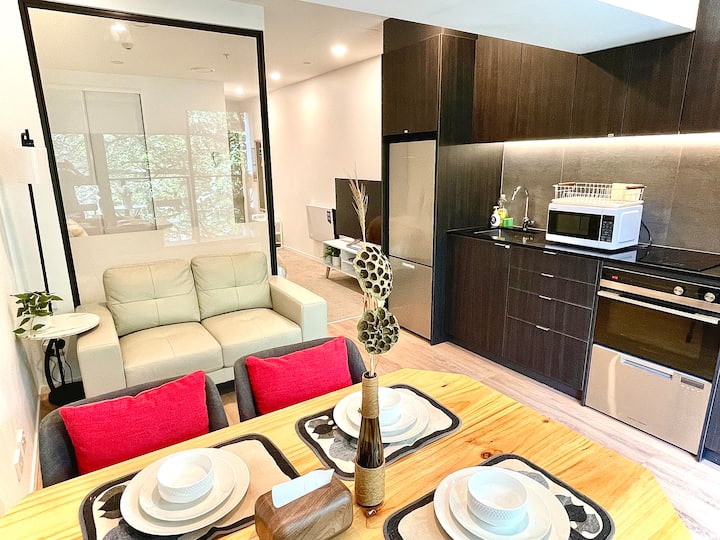 City Centre Modern Apartment –Near Shops & Dining - Auckland