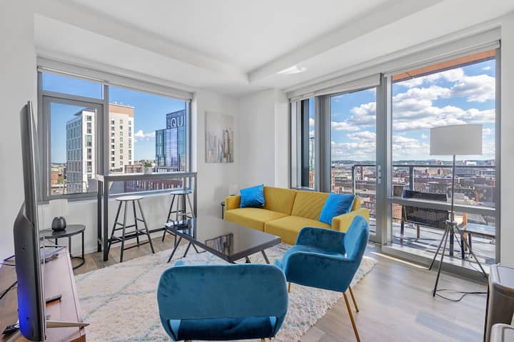 Ink Block 2br 2ba Apartment With Beautiful Views - North End - Boston