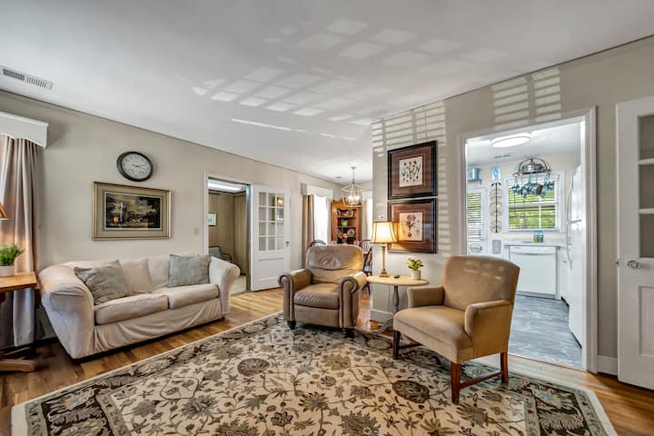 Charming 2br - Antique Cottage - Olympia-Granby, SC