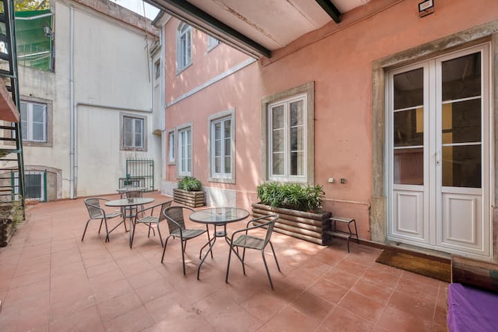 Apartamento Inteiro Em Sintra ( Até 10 Hóspedes ) - Sintra