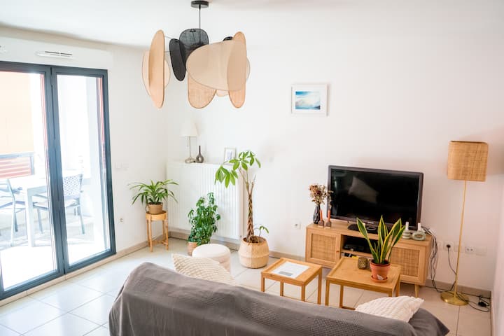 Mon Appartement Tout Confort à 2 Pas Des Quais - Bordeaux