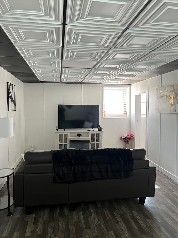 Boutique Bungalow On The Square - Red Hills State Park, Sumner