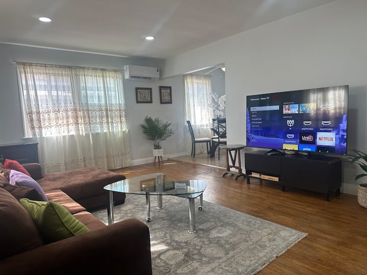 Cozy 2-bdrm House In Burbank Close To Everything - Burbank, CA