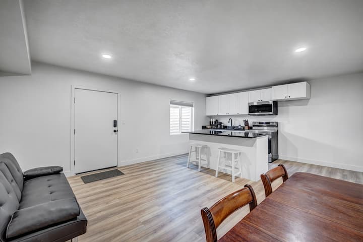 The Wild Bunch Inn - Lehi, UT