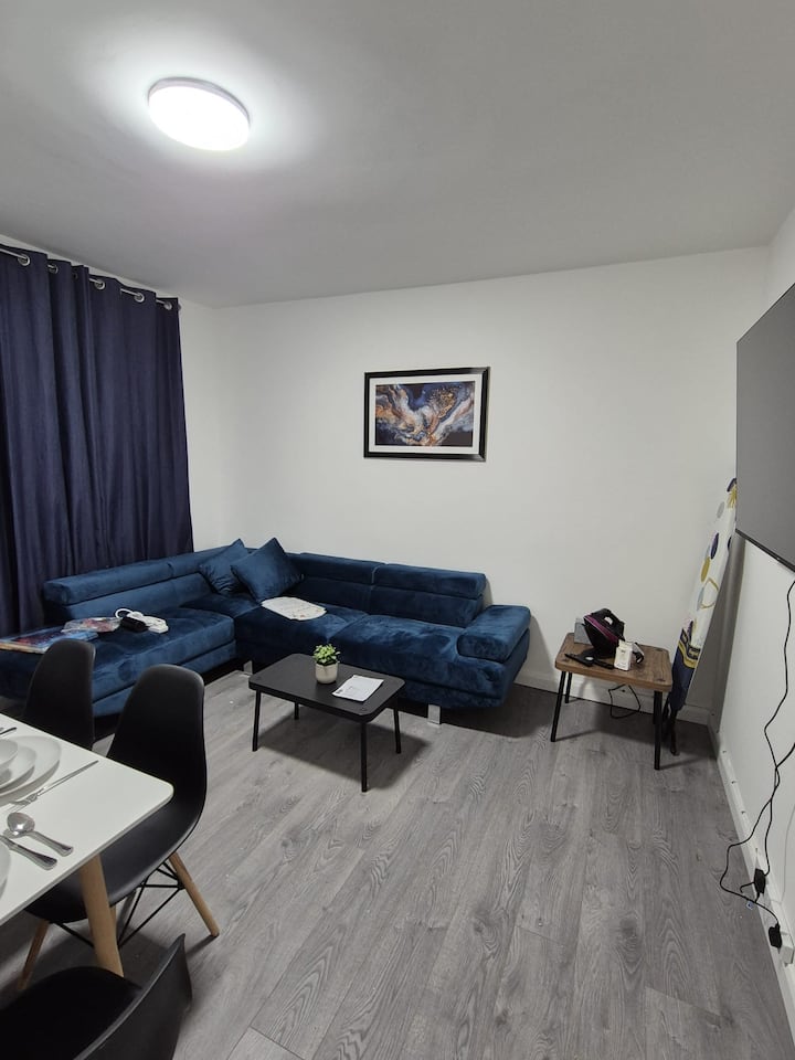 City Escape: Stylish 4-bedroom House In Nottingham - Nottingham