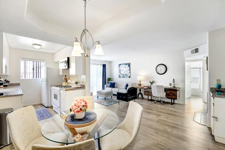 Beautiful Retreat In Culver City - Culver City, CA