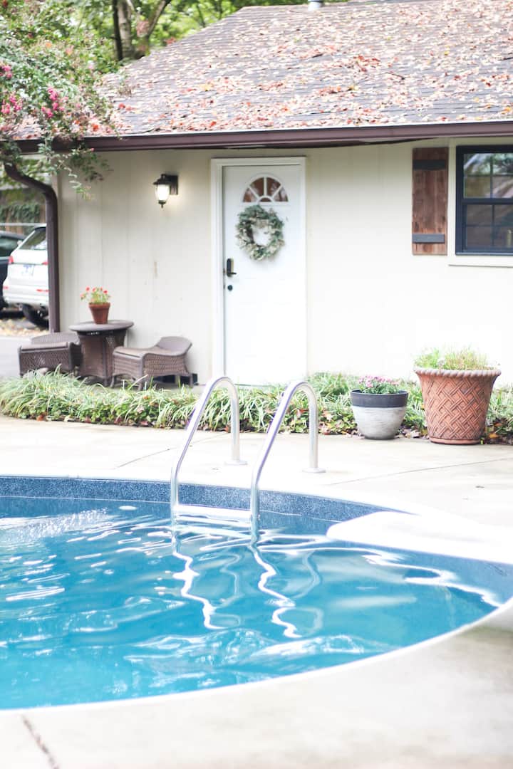 Villa Serenita - Poolside Oasis 11 Min To Downtown - Neyland Stadium Knoxville