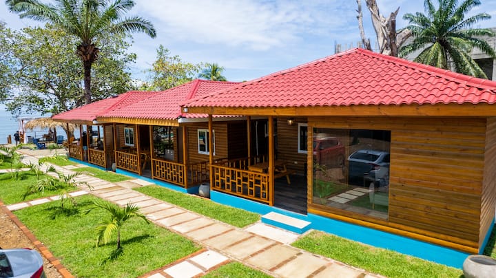 Blue Beach Cabins #1 - Omoa