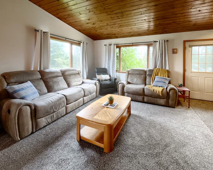 Valhalla Villa - Kenai, AK