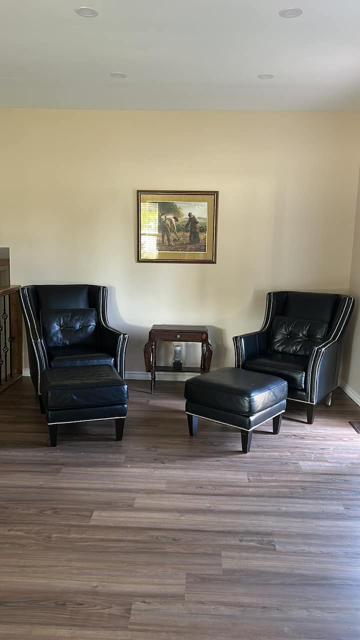 Heart & Stone Villa - Kingsville