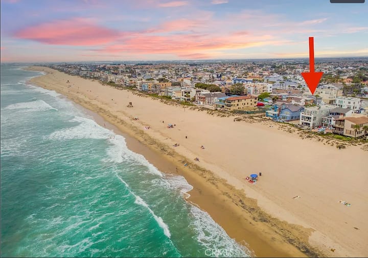 Steps To Beach | 2br | Free Parking Included - Huntington Beach, CA