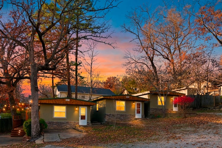 Branson Cabin | Fall Nights, Lights & Festivals - Rockaway Beach, MO
