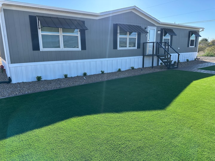 Entire New House With Mountain View’s - Queen Creek, AZ