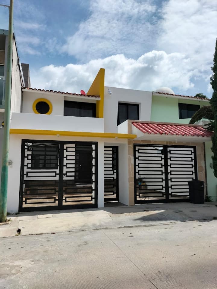 Casa Súper Cómoda Y Muy Buena Ubicación - Tuxtla Gutiérrez