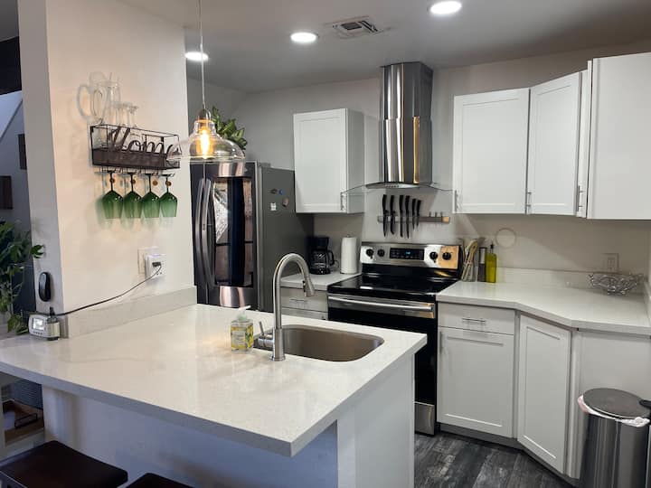 Tempe Townhouse 2 Bd | Comfortable Condo - 坦佩