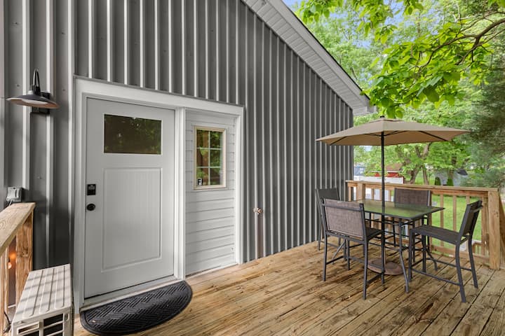 Tree Top Retreat On The North Point Peninsula - Dundalk, MD