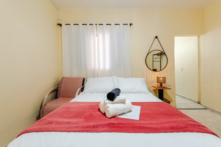 Casa à 80mt Da Avenida Principal | 5km Do Centro. - Osasco