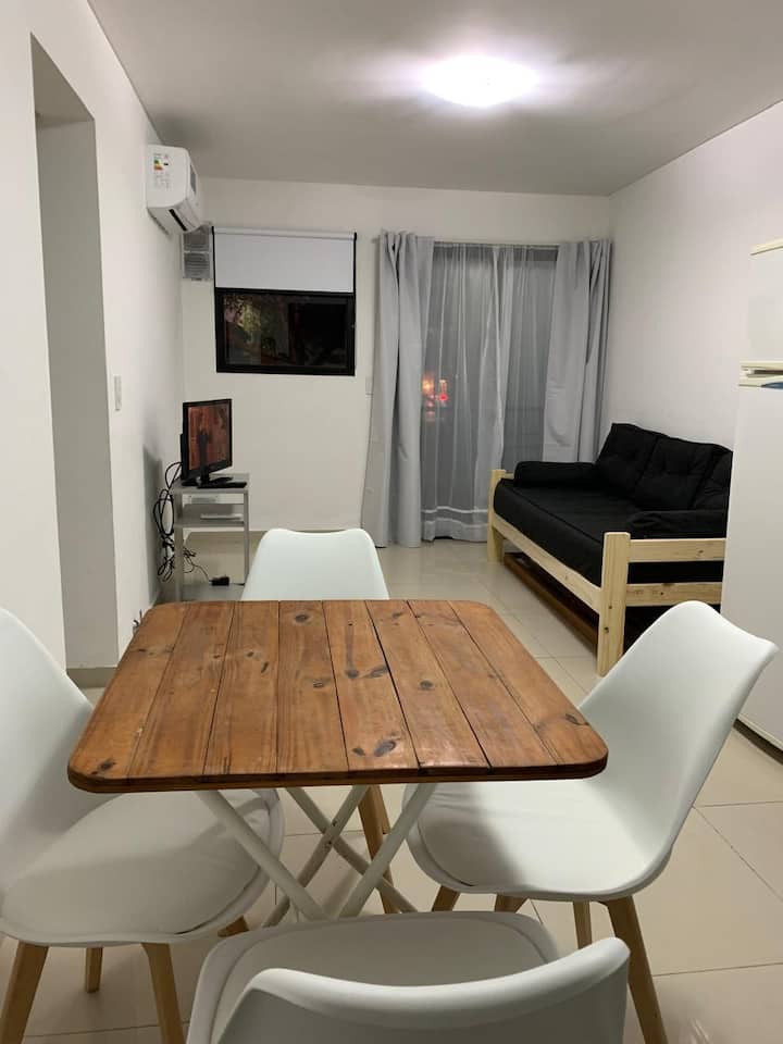 Departamento Entero En Haedo - Ituzaingó