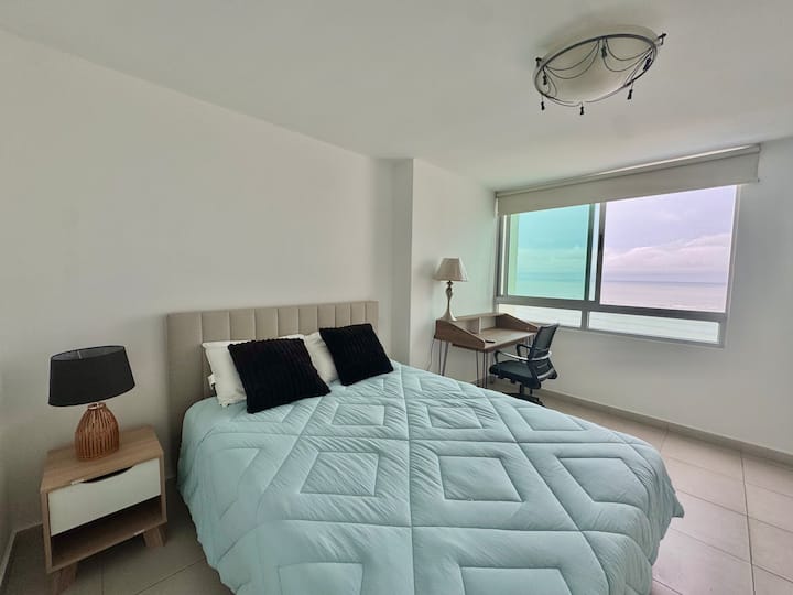 Confortable Y Hermosa Habitación. Frente Al Mar - Panama