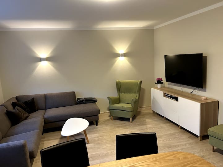 Cozy 2 Bedroom Apartment In Laugardalur - Reykjavik