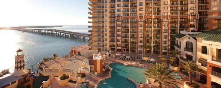 3 Bedroom In Emerald Grande Destin - Destin, FL