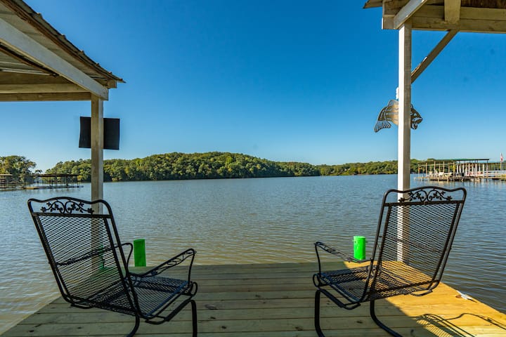 Spring Brk @ The Lake W/ Hottub+| Near Vking Fest - Lake Catherine State Park, Hot Springs