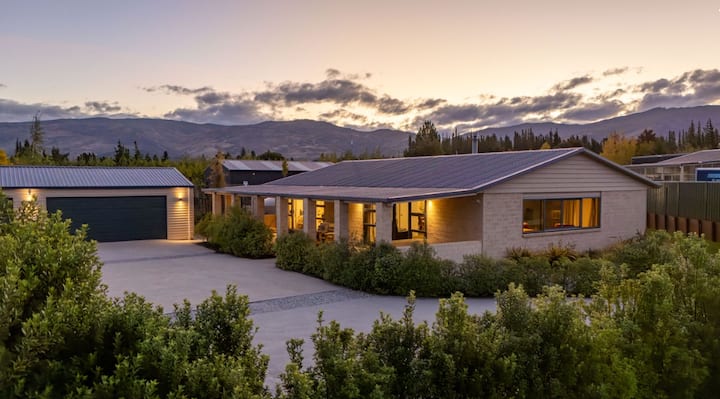 Sunny Bannockburn Escape - Cromwell, New Zealand