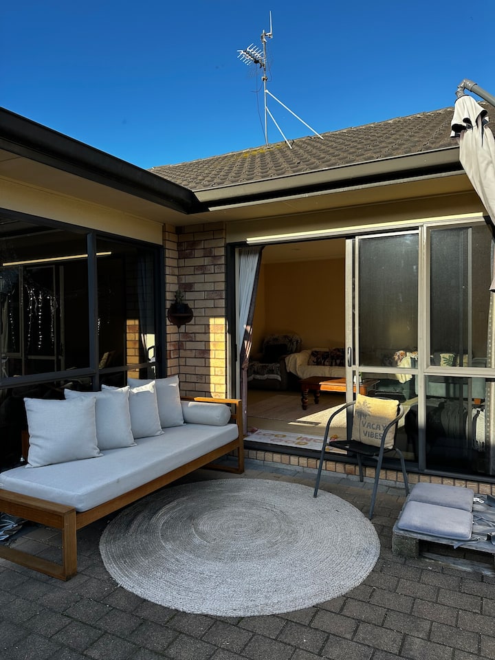 Family Summer Base - Mount Maunganui