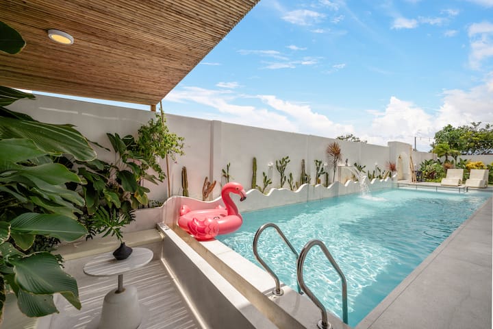 5br King Villa  Hoi An•walk To Beach •Pool & Sauna - ホイアン