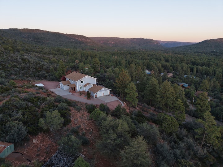 Stargazers Secluded Scenic Mountain Pine Lodge - Pine, AZ