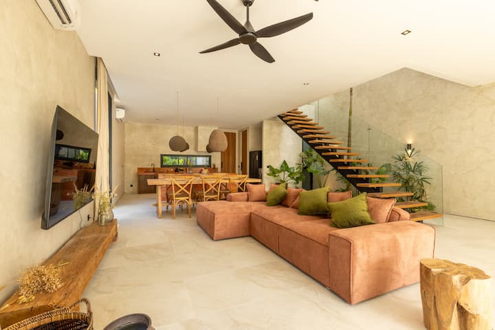 Villa Jaman ~ Private 3br Villa - Priv Pool - Australia