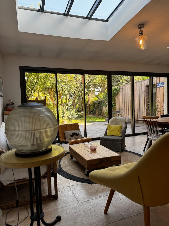 Maison Familiale 10 Pers Avec Terrasse Et Jardin - Bordeaux