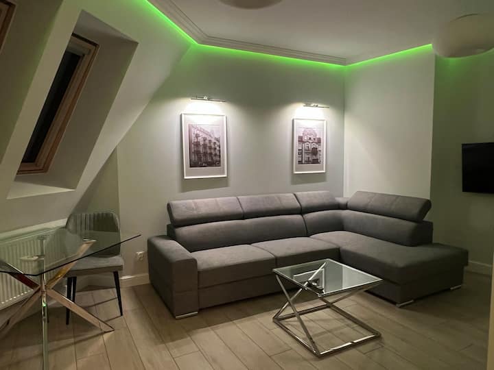 Komfortowy Apartament W Topowej Lokalizacji - Poznań