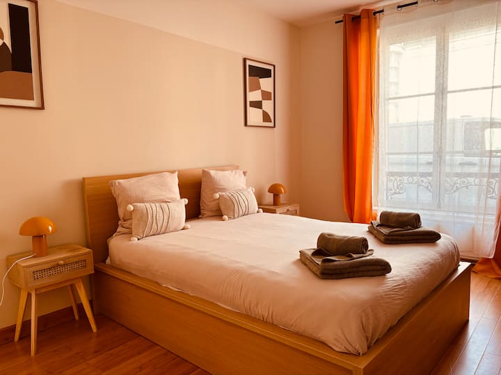 Pluribus-4-pers-vacances-pâques-wifi-châteaux-500m - Versailles