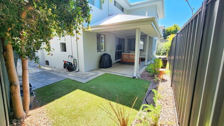 Palm Beach Retreat - Rockingham - Rockingham