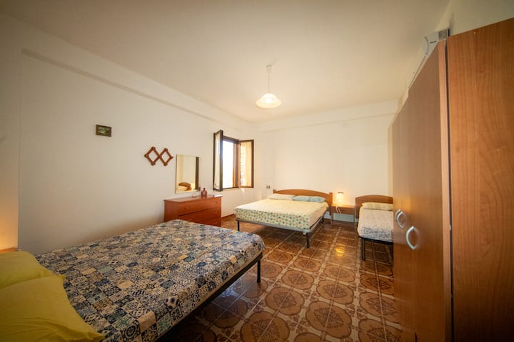 Ampio Appartamento Per 5 Persone - Pisciotta