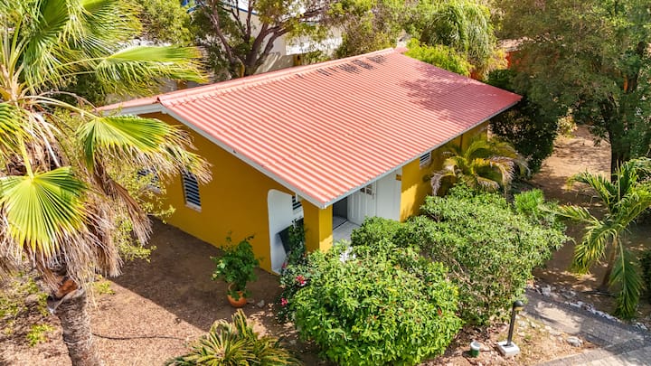 Casa Coral Tropical Op Resort Met Zwembad - Curaçao