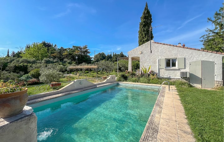 Awesome Home In Fontvieille - Fontvieille