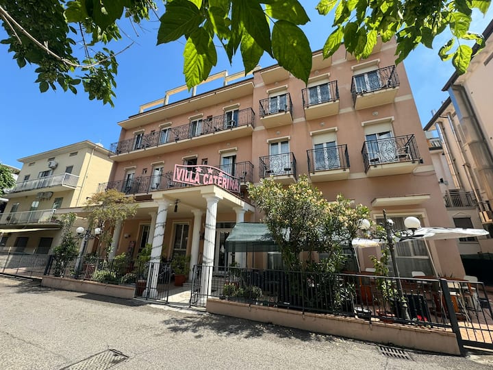 Multipla Easy & Smart Sleep  Low Budget - Rimini