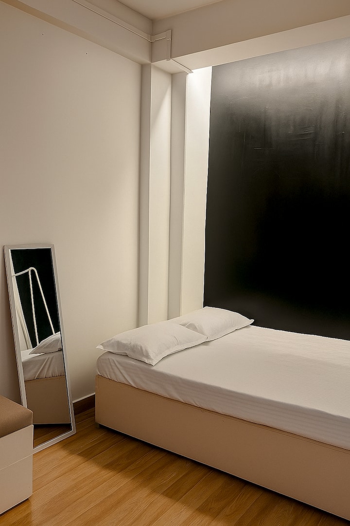 Kohima Homestay (Private Apartment For Two) - Manipur