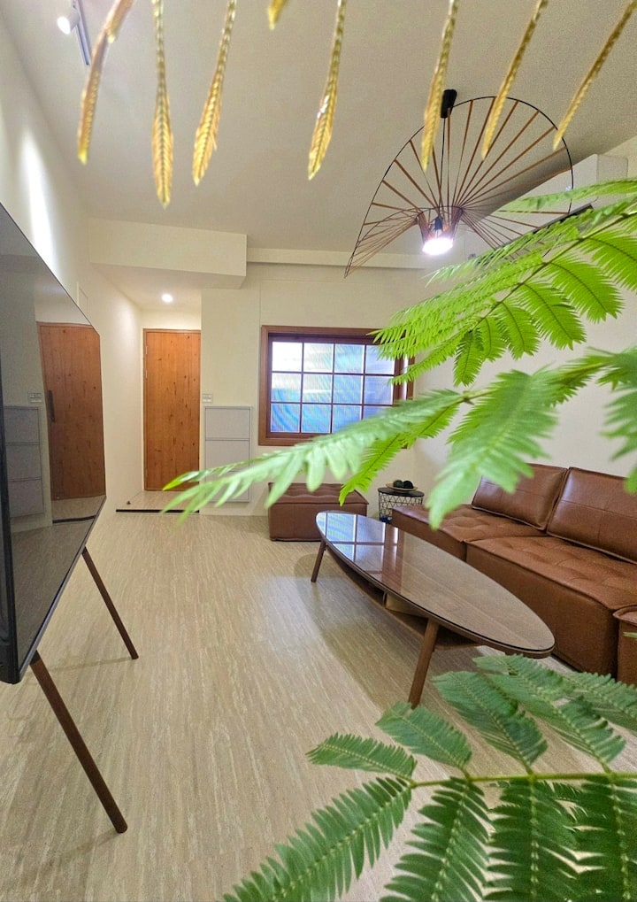 台南國華街/市中心/包棟泡澡民宿 | 私人風呂 | 友愛街‧海安路徒步區 | 4-8人 ​ - Tainan City