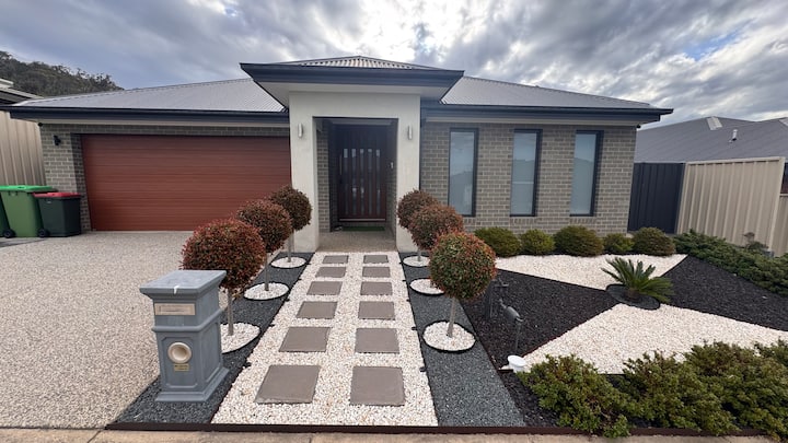The Homey Escape - Albury