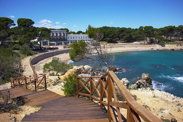 A 100 Mts De La Playa, Dos Piscinas, Wifi. - La Escala